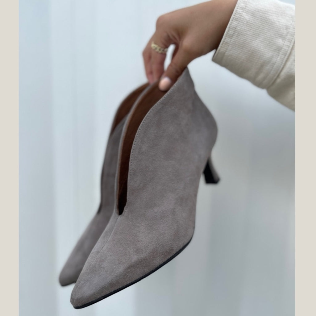 NEW SUS - BEIGE (TOPO) – Copenhagenshoes.com